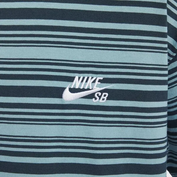 Nike Max90 Skate T-shirt Asia Sizing