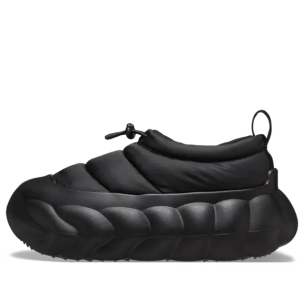 CROCS Overpuff Shorty - Black