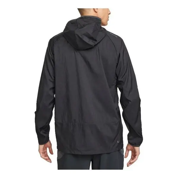 Nike Trail Aireez Lightweight Running Jacket