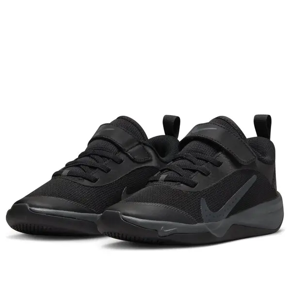 Nike Omni Multi-court Sneakers
