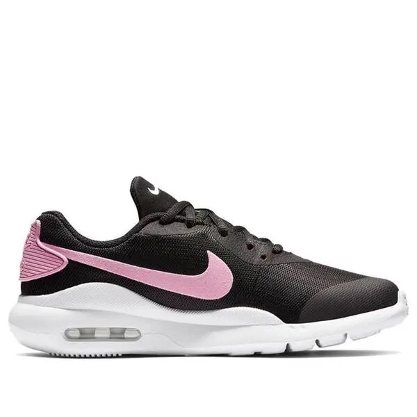 Nike Max Oketo Sneakers