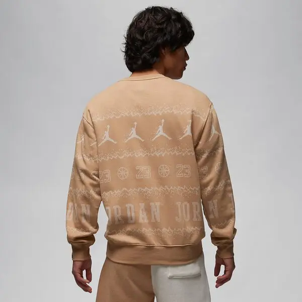 JORDAN Essential Holiday Fleece Crewneck Sweater
