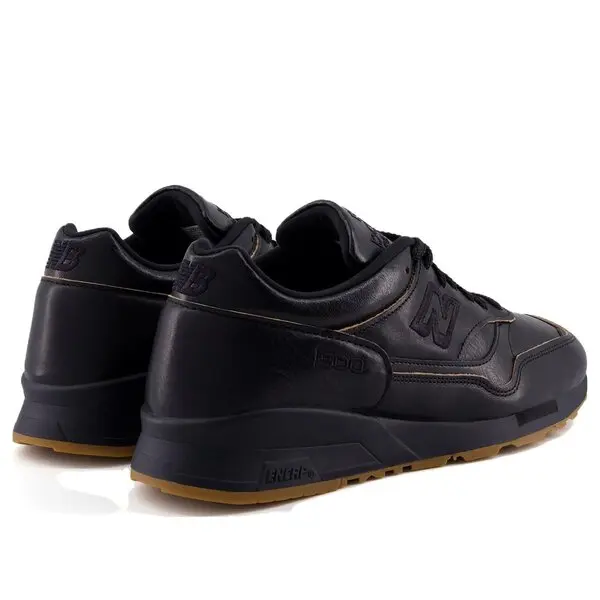 NEW BALANCE 1500 Sneakers - Black