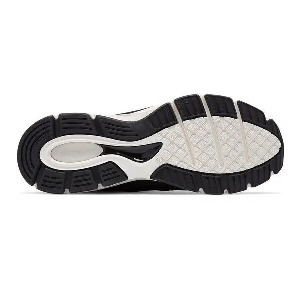 NEW BALANCE 990v4 Made In Usa Sneakers - Black