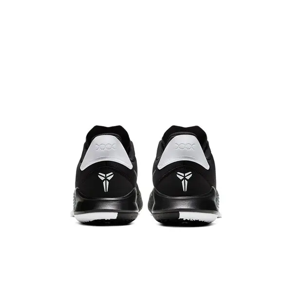 Nike Mamba Fury Low Top Basketball Sneakers - Black