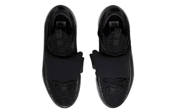 LI-NING Yunyou Low Top Sneakers - Black