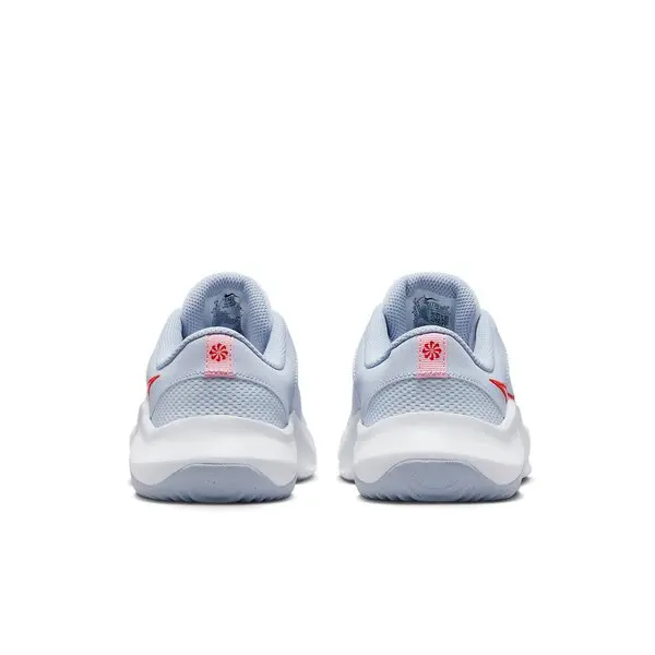 Nike Legend Essential 3 Next Nature Low Top Sneakers - Blue