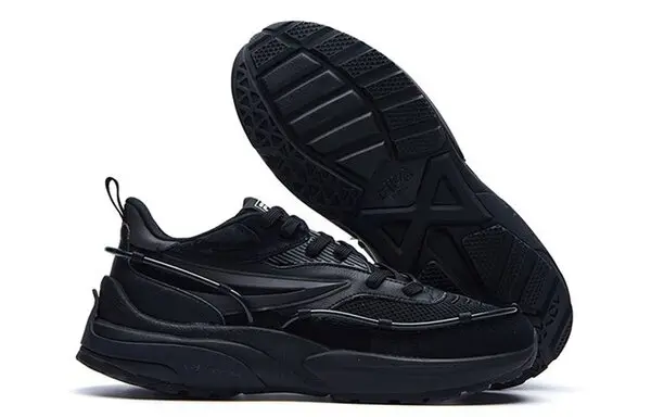 FILA FUSION Triple Low Top Sneakers