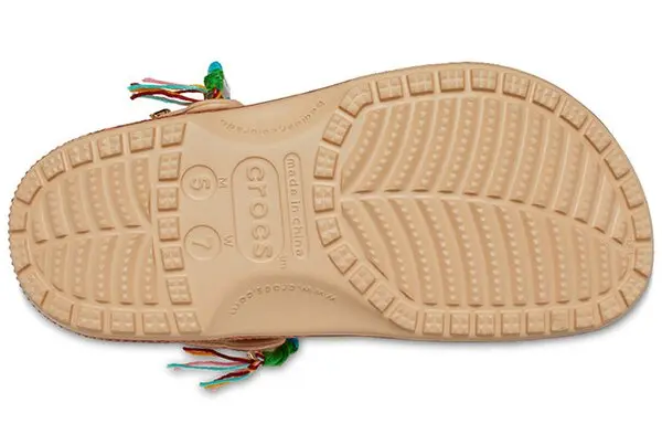 CROCS Sza X Classic Clog Woodgrain