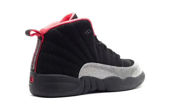 JORDAN 12 Retro Mid Top Sneakers - Black