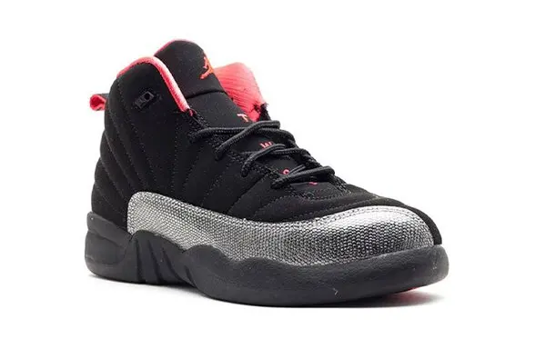 JORDAN 12 Retro Mid Top Sneakers - Black