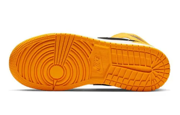 JORDAN 1 Mid Sneakers