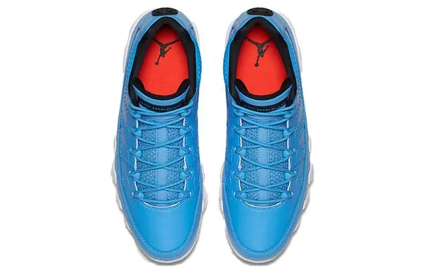JORDAN Retro Low "pantone - Pantone/white