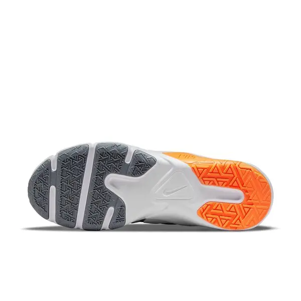 Nike Legend Essential 2 Training Sneakers - Gray/white