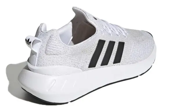 Adidas Originals Swift Run 22 Sneakers