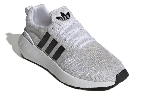 Adidas Originals Swift Run 22 Sneakers