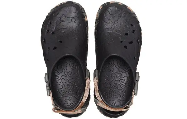 CROCS All-terrain Atlas Clogs