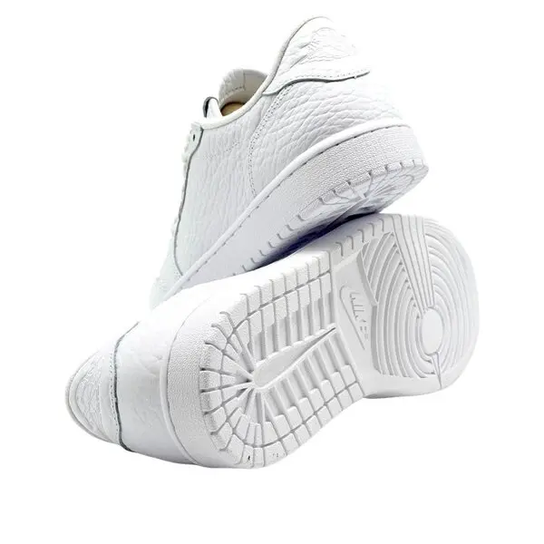 JORDAN 1 Low Se "swooshless