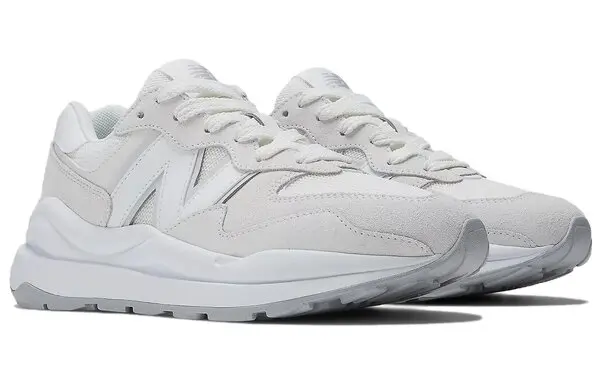 NEW BALANCE 57/40 Sneakers - White
