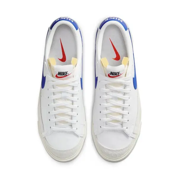 Nike Blazer Low '77 Vintage Sneakers - White/hyper Royal