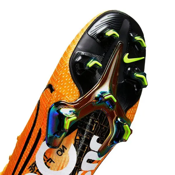 Nike Mercurial Vapor 13 Elite Se Fg Athletic Sneakers