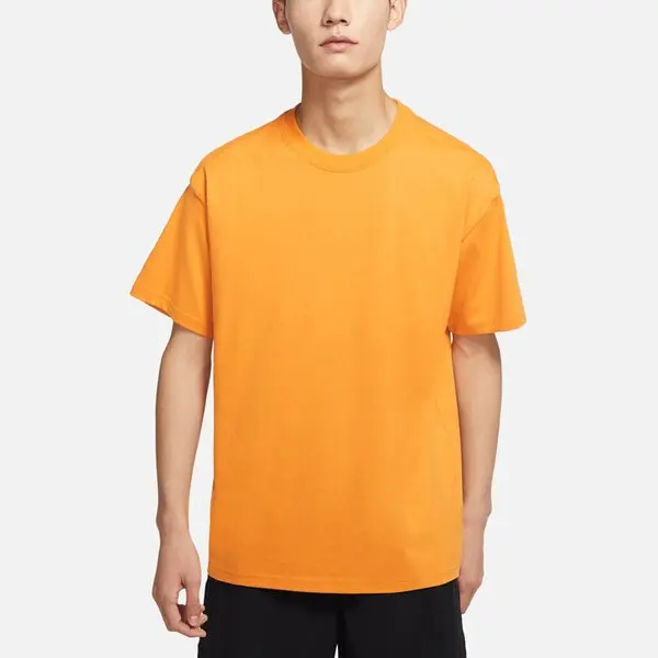 Nike Solid Color Loose Fit T-shirt - Yellow