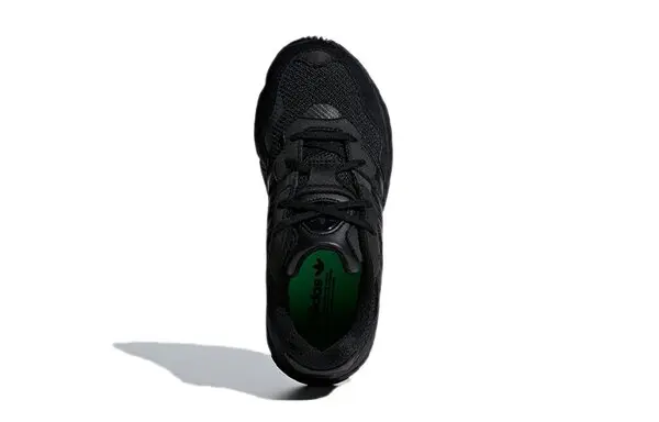 Adidas Yung-96 J Sneakers