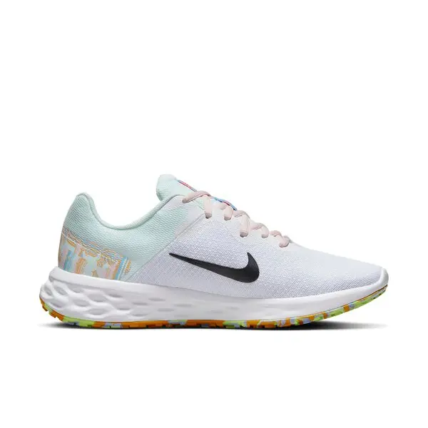 Nike Revolution Next Nature Premium Sneakers - White/black/green