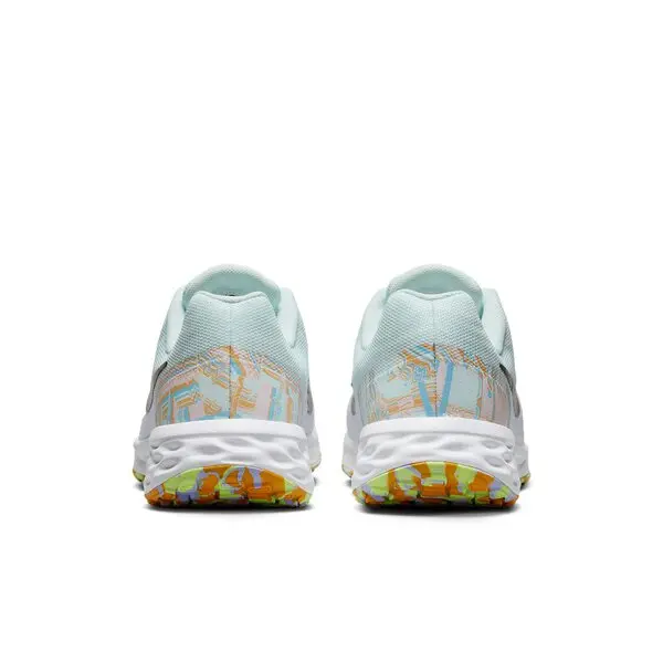 Nike Revolution Next Nature Premium Sneakers - White/black/green