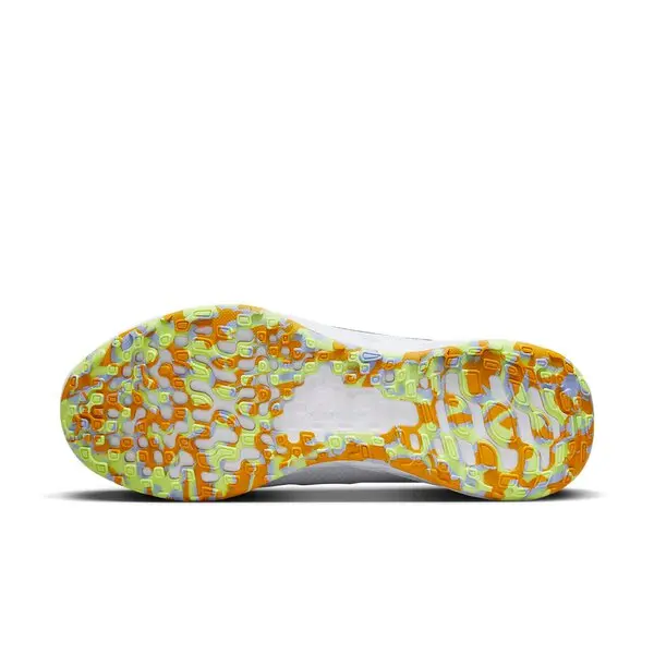Nike Revolution Next Nature Premium Sneakers - White/black/green