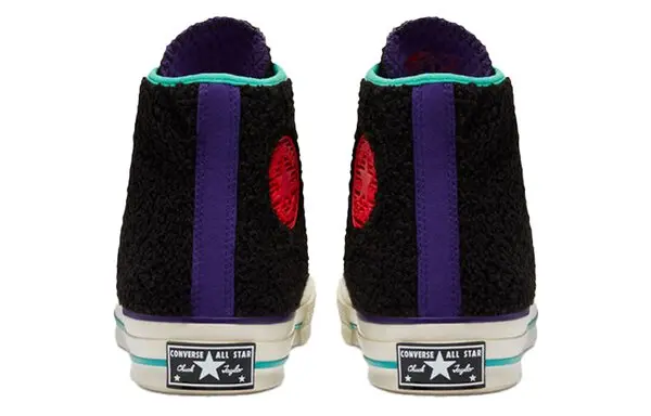 CONVERSE Chuck 70 Hi Retro Sherpa Sneakers