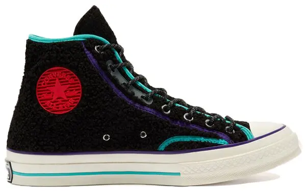 CONVERSE Chuck 70 Hi Retro Sherpa Sneakers