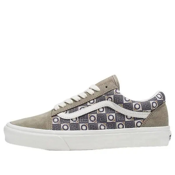 VANS Old Skool Geo Trek Sneakers - Olive/white