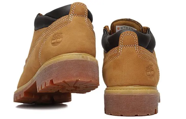 Timberland Premium Waterproof Wide-fit Chukka Boots - Yellow/black