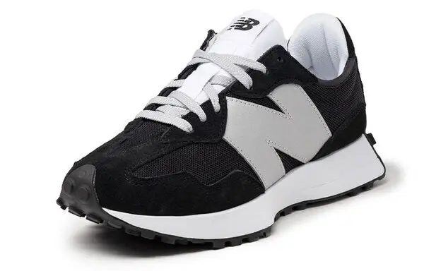 NEW BALANCE 327 Sneakers - Black/silver