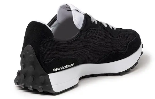 NEW BALANCE 327 Sneakers - Black/silver