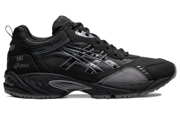 Asics Gel-100 Tr Low Top Sneakers