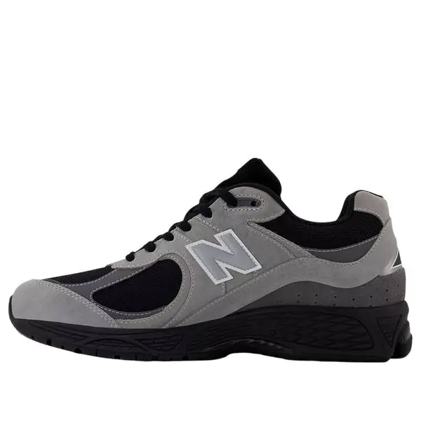 NEW BALANCE 2002r Sneakers - Grey/black
