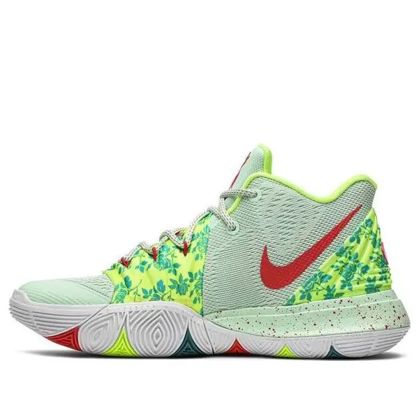 Nike Kyrie 5 Eybl Athletic Sneakers - Green