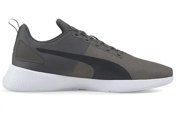 PUMA Flyer Low-top Sneakers