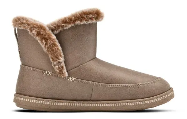 Sketchers Cozy Campfire Boots
