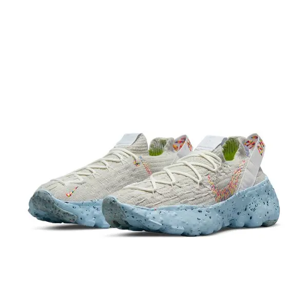 Nike Space Hippie 04 "photon Dust" Sneakers - /blue