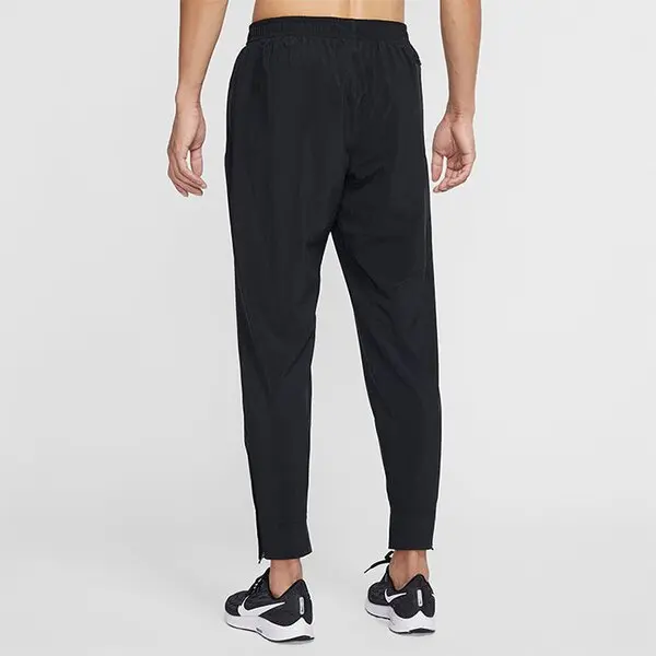Nike Essential Quick Dry Woven Trousers