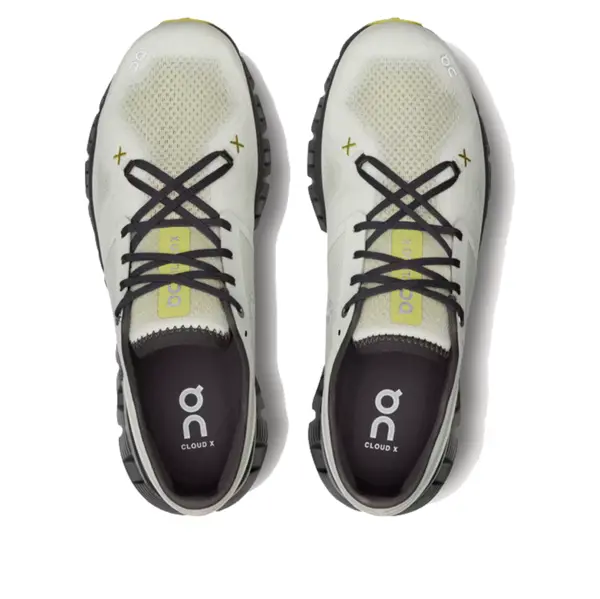 On Cloud X 3 Sneakers - White/black