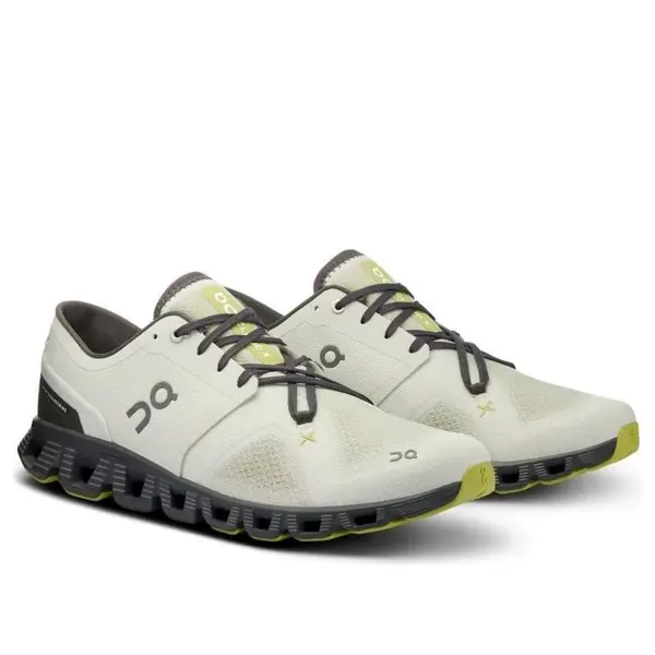 On Cloud X 3 Sneakers - White/black