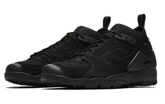 Nike Revaderchi "triple - Black
