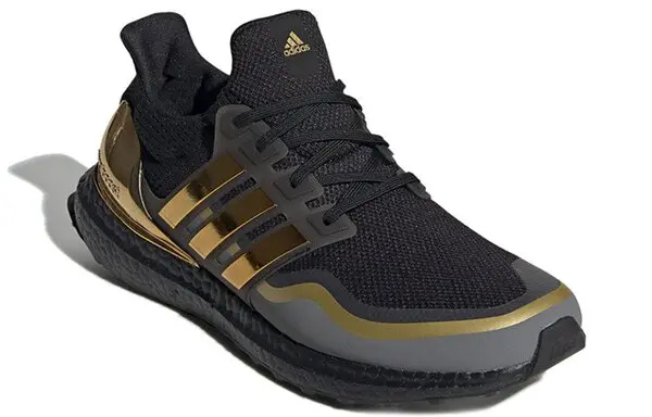 Adidas Ultraboost "metallic Gold" Sneakers - Black