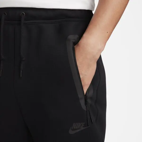 Nike Tech Sweatpants