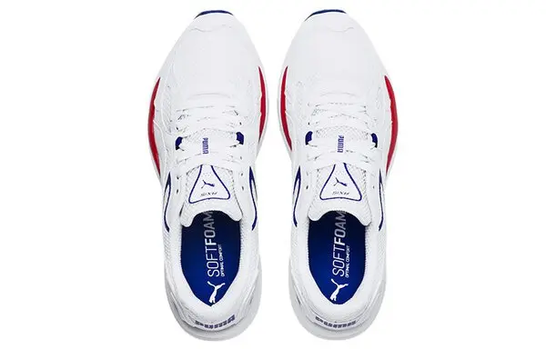 PUMA Axis Plus 90s Sneakers