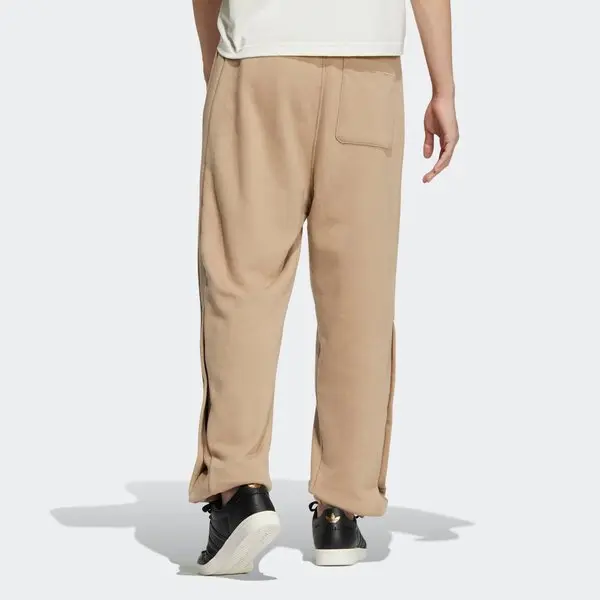 Adidas Originals Essential Logo Pants